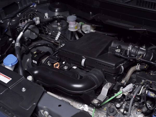 Maruti Suzuki Brezza Price in India, Mileage, Images, Specs, Features ...