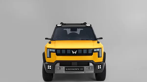 Mahindra Vision X Compact SUV Price in India, Mileage, Images, Specs ...