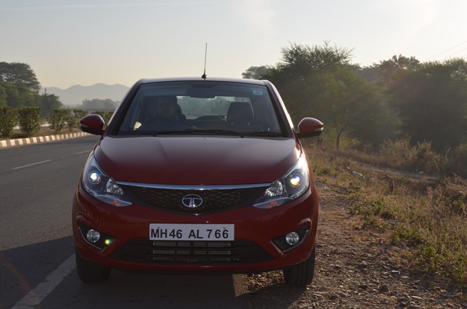 Tata Bolt Images [HD]: Tata Bolt Interior & Exterior Photo Gallery ...