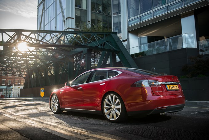 Tesla Model S Images [HD]: Tesla Model S Interior & Exterior Photo ...