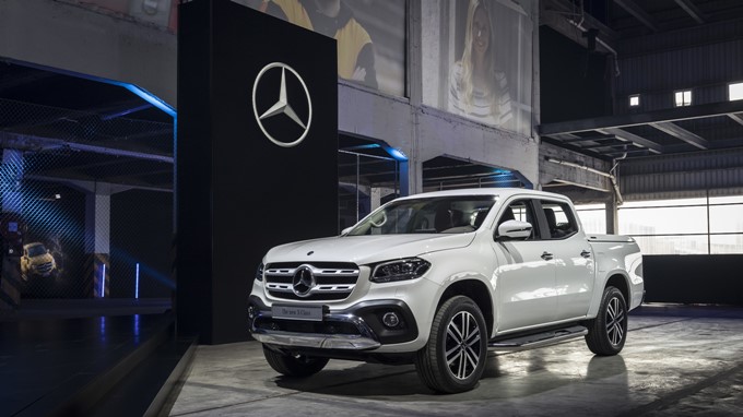 Mercedes-Benz X-Class Images [HD]: Mercedes-Benz X-Class Interior ...