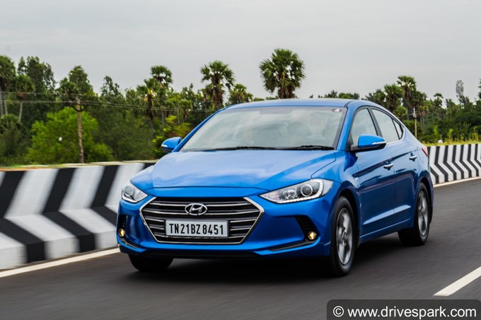Hyundai Elantra Images [HD]: Hyundai Elantra Interior & Exterior Photo ...