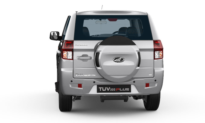 Mahindra TUV300 Plus Images [HD]: Mahindra TUV300 Plus Interior ...