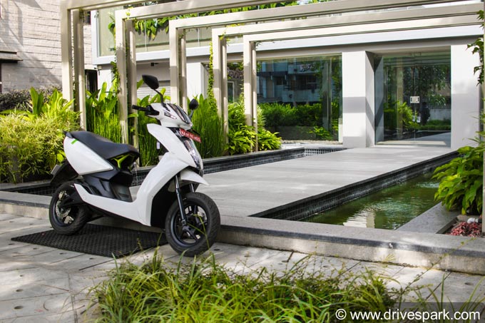 Ather 450 Images [HD]: Photo Gallery of Ather 450 - DriveSpark