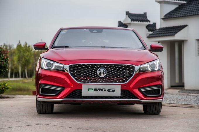 MG eMG6 Images [HD]: MG eMG6 Interior & Exterior Photo Gallery - DriveSpark