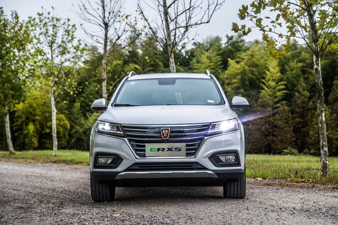 Roewe eRX5 Images [HD]: Roewe eRX5 Interior & Exterior Photo Gallery - DriveSpark