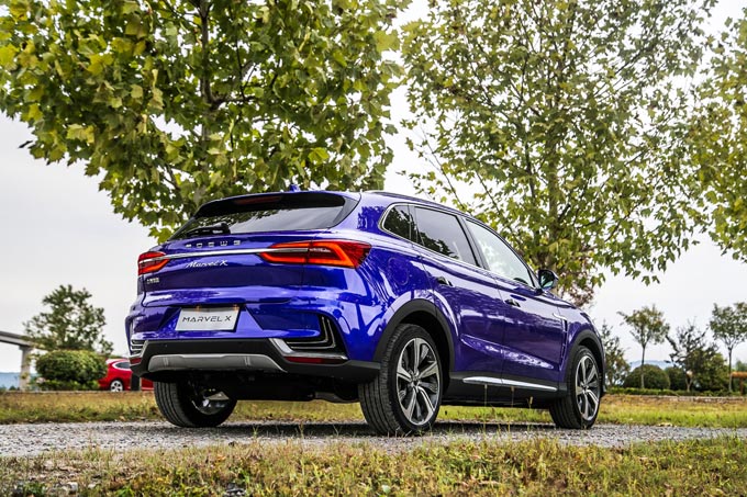 Roewe Marvel X Images [HD]: Roewe Marvel X Interior & Exterior Photo ...