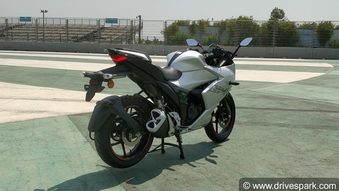 Suzuki Gixxer SF 150 Images [HD]: Photo Gallery of Suzuki Gixxer SF 150 ...