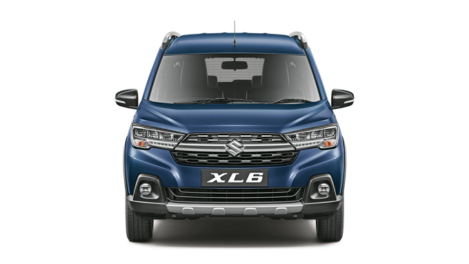 Maruti XL6 Images [HD]: Maruti XL6 Interior & Exterior Photo Gallery ...
