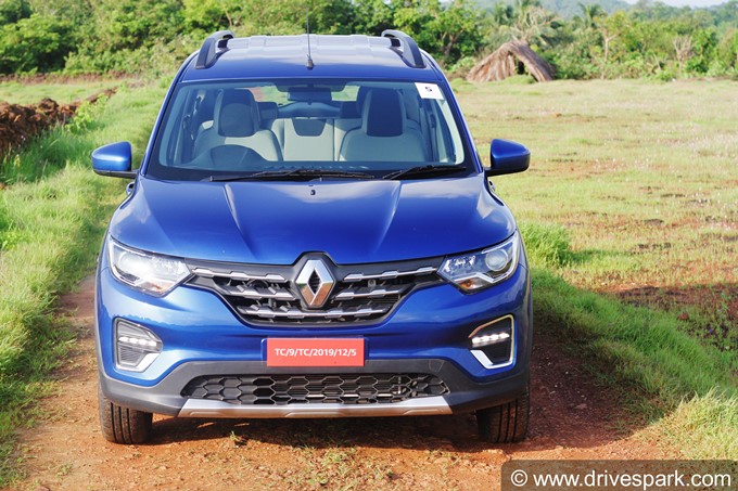 Renault Triber Images [HD]: Renault Triber Interior & Exterior Photo ...