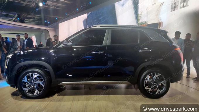 Hyundai Creta Images [HD]: Hyundai Creta Interior & Exterior Photo ...