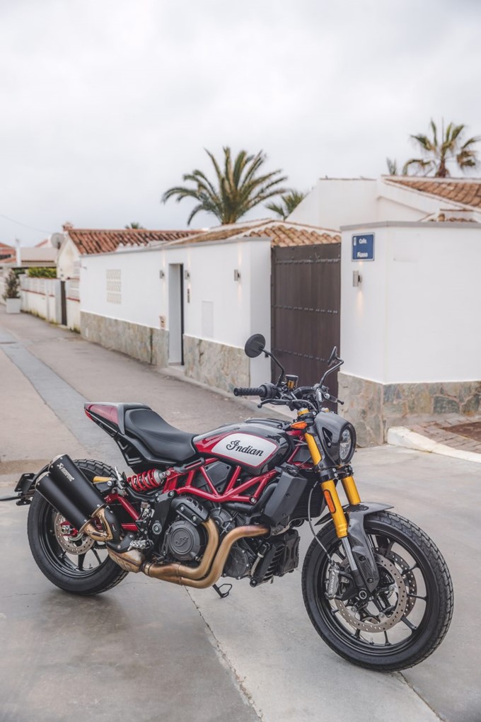 Indian FTR Carbon Images [HD]: Photo Gallery of Indian FTR Carbon ...