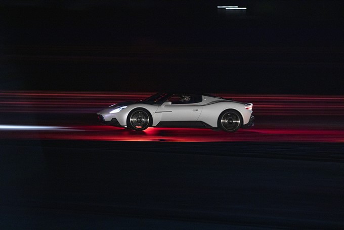 Maserati MC20 Images [HD]: Maserati MC20 Interior & Exterior Photo ...