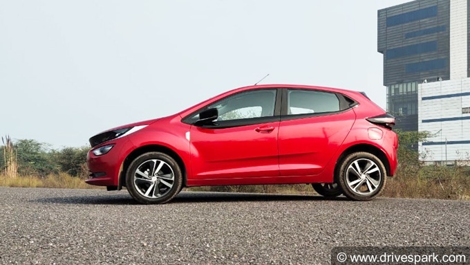 Tata Altroz iTurbo Images [HD]: Tata Altroz iTurbo Interior & Exterior ...