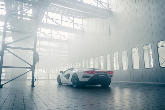 Lamborghini Countach LPI 800-4 Images [HD]: Lamborghini Countach LPI ...