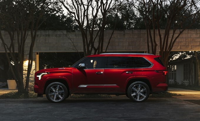 2022 Toyota Sequoia Images [HD]: 2022 Toyota Sequoia Interior ...