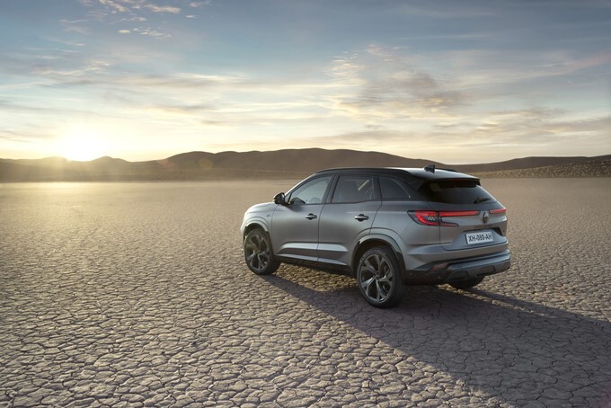 Renault Austral Images [HD]: Renault Austral Interior & Exterior Photo ...