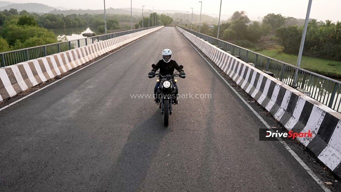 Royal Enfield Himalayan Scram 411 Images [HD]: Photo Gallery of Royal ...