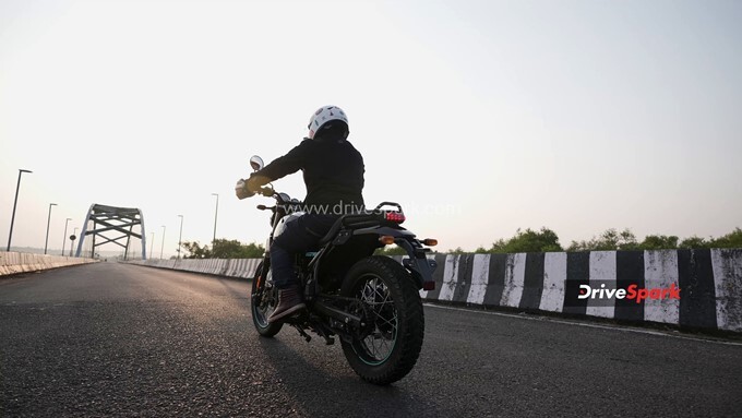 Royal Enfield Himalayan Scram 411 Images [HD]: Photo Gallery of Royal ...