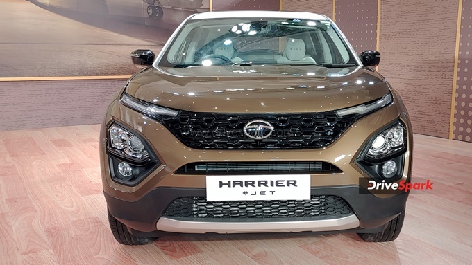 Tata Harrier Jet Edition Images [HD]: Tata Harrier Jet Edition Interior ...