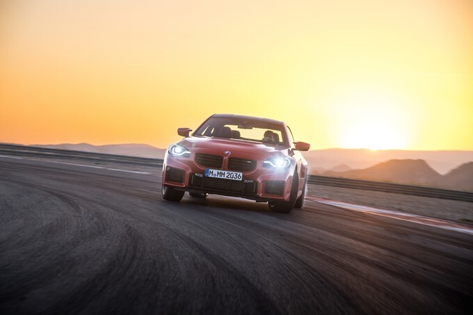 BMW M2 Images [HD]: BMW M2 Interior & Exterior Photo Gallery - DriveSpark