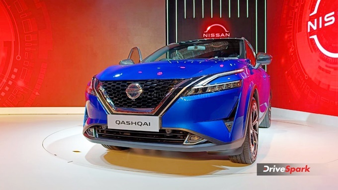 Nissan Qashqai Images [HD]: Nissan Qashqai Interior & Exterior Photo ...