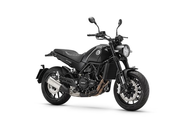 DSK Benelli TNT 400 To Replace The TNT 300 | atelier-yuwa.ciao.jp