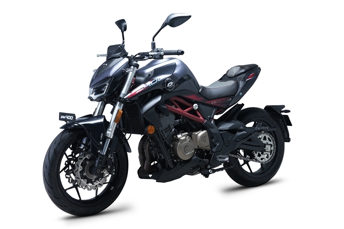 QJMotor SRK400 Images [HD]: Photo Gallery of QJMotor SRK400 - DriveSpark