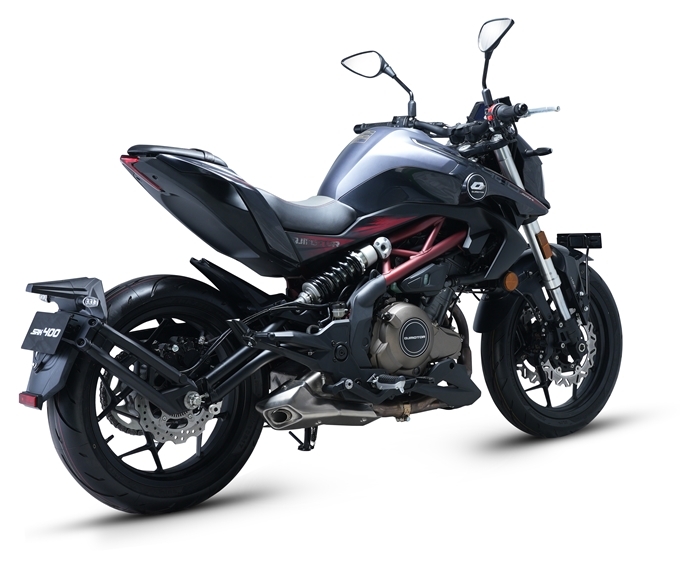 QJMotor SRK400 Images [HD]: Photo Gallery of QJMotor SRK400 - DriveSpark