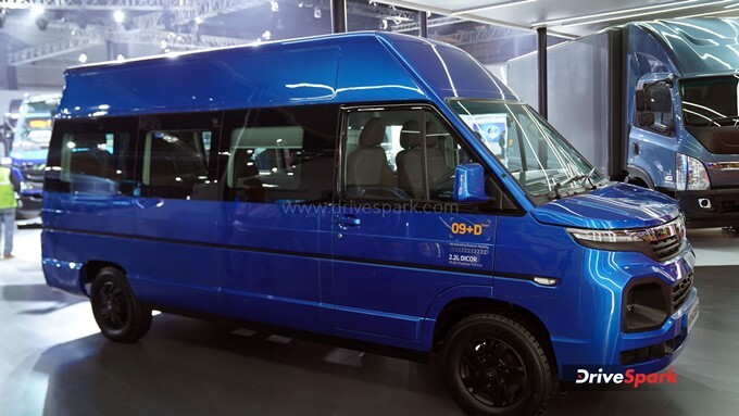 2023 Tata Winger Auto Expo 2023 Images [HD]: 2023 Tata Winger Interior & Exterior Photo Gallery ...