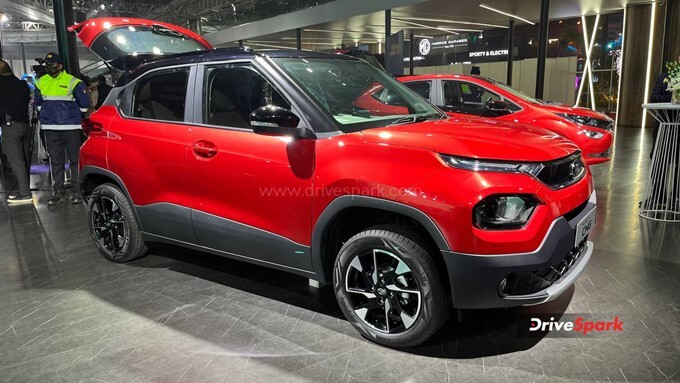 Tata Punch iCNG Auto Expo 2023 Images [HD]: Tata Punch iCNG Interior ...