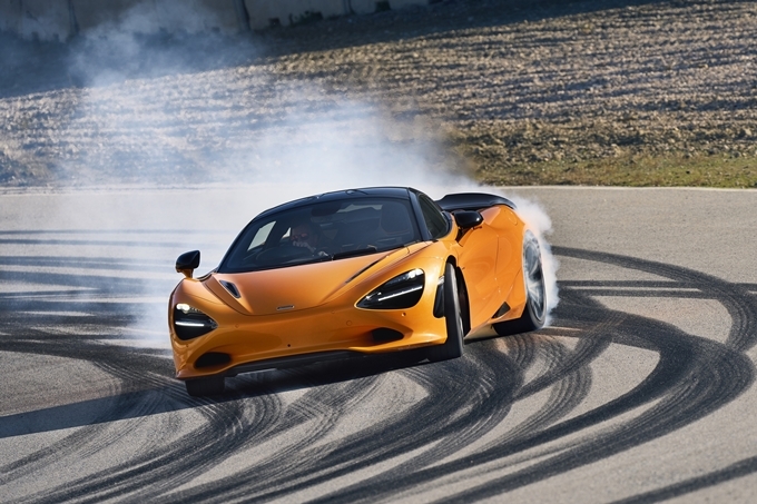 McLaren 750S Images [HD]: McLaren 750S Interior & Exterior Photo ...
