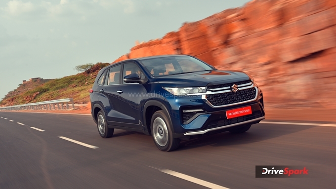 Maruti Suzuki Invicto Review Images [HD]: Maruti Suzuki Invicto Review ...