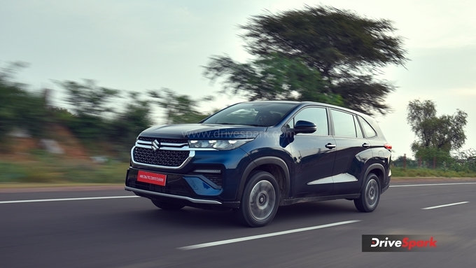 Maruti Suzuki Invicto Review Images [HD]: Maruti Suzuki Invicto Review ...