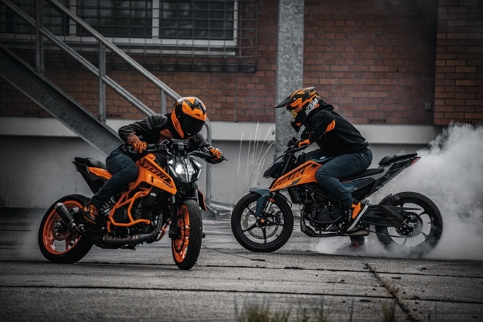 2024 KTM 390 Duke Images [HD]: Photo Gallery of 2024 KTM 390 Duke - DriveSpark