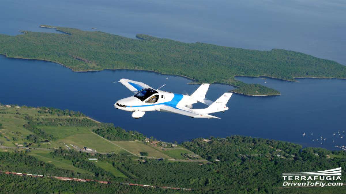 Terrafugia Transition Flying Car First Public Flight A Success - DriveSpark