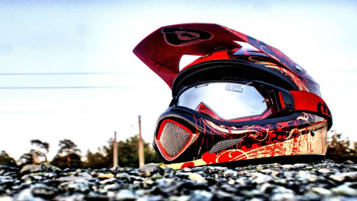 Titan Will Start Selling Two Wheeler Helmets From Next Year ...
