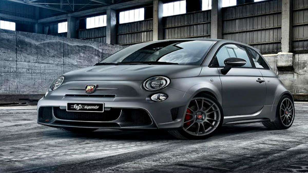 Abarth 695 Biposto At Geneva Motor Show 2014 - DriveSpark News