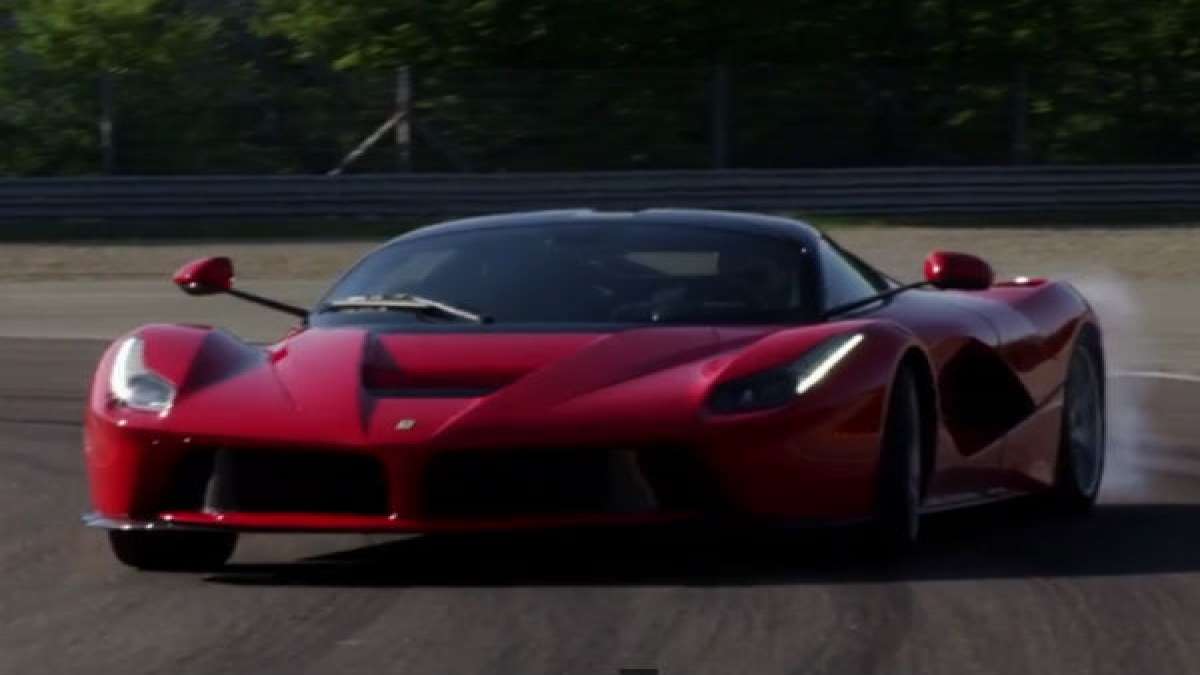 Ferrari's LaFerrari Tears The Track Apart - DriveSpark