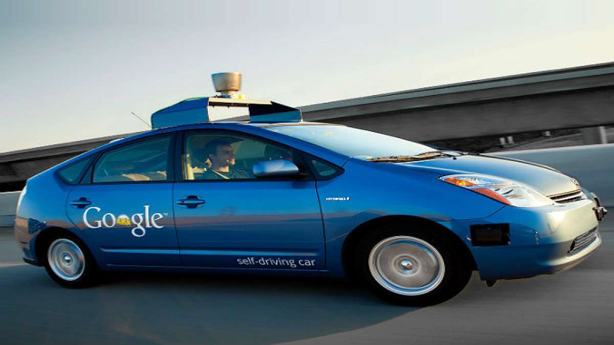 No Steering Wheels On Future Cars? - DriveSpark News