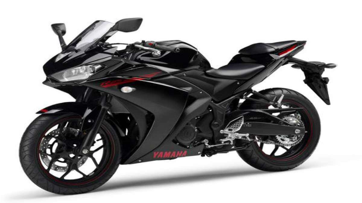 Yamaha R25 Reaches Vietnam Before India - DriveSpark News