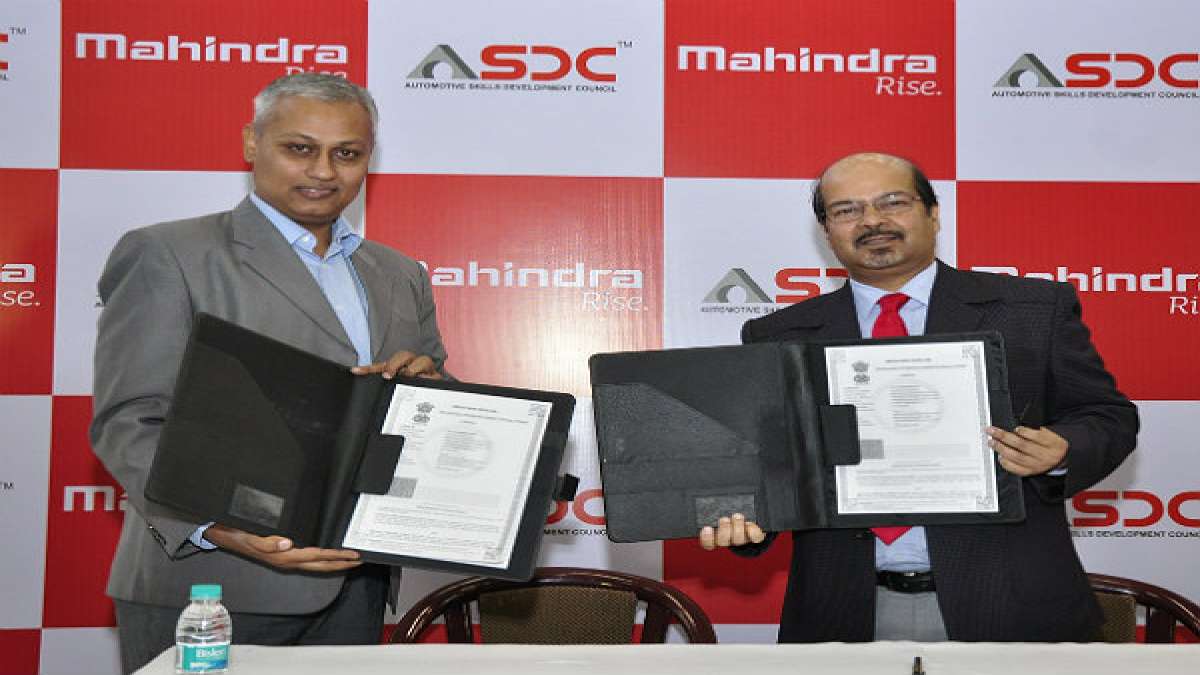 Mahindra Signs MoU For Skill Development Program - DriveSpark News