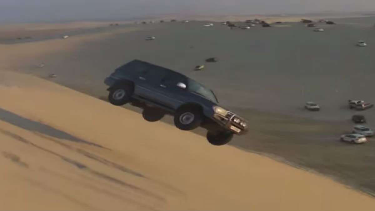 Toyota’s Land Cruiser Goes Berserk In Sand - DriveSpark