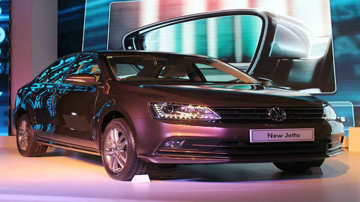 New Volkswagen Jetta Launched: Price, Specs, Features & More ...