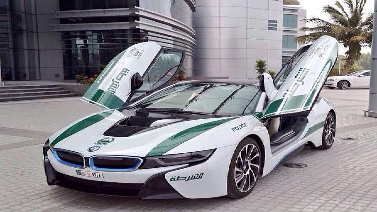 Dubai Police Go Hybrid With New BMW i8 - DriveSpark