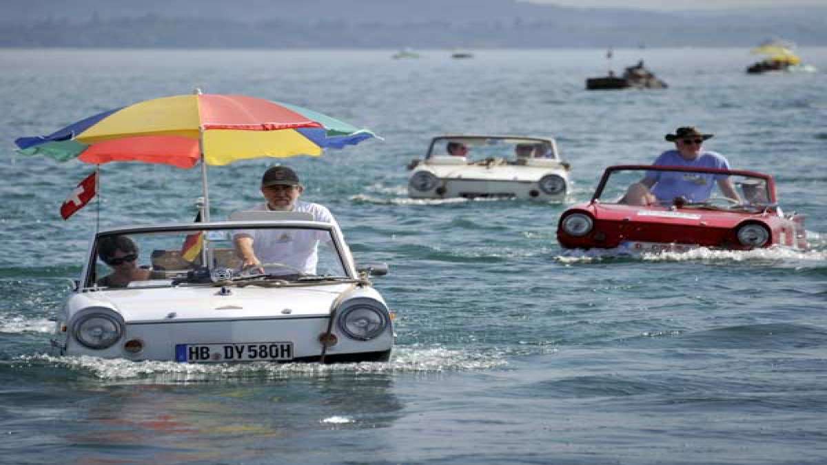 Top 10 Amphibious Vehicles That Really Exist - DriveSpark