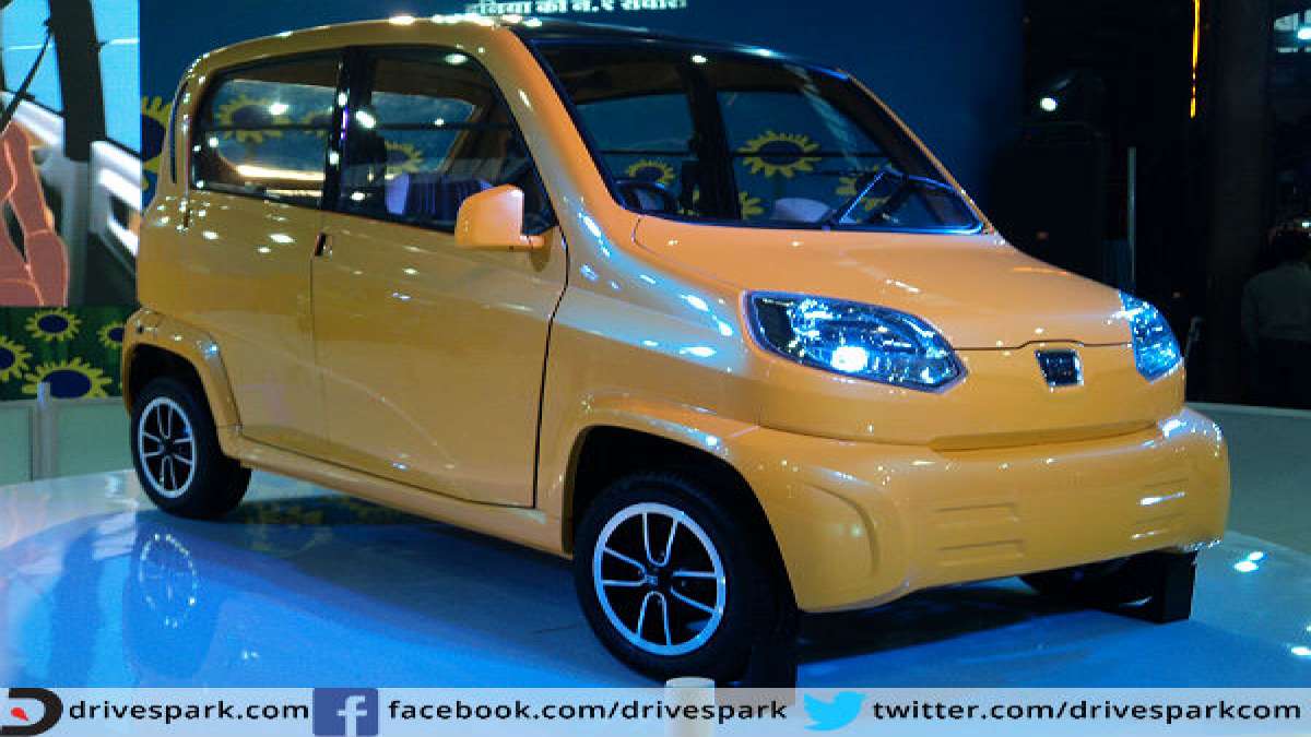 Bajaj RE60 Launching On September 25th - DriveSpark News