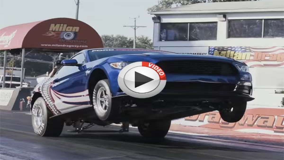 Ford Cobra Jet Mustang Revealed & Debut At 2015 SEMA Show - DriveSpark News