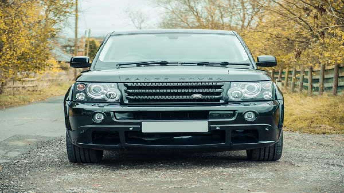 David Beckham's Range Rover Sport Up For Auction - DriveSpark