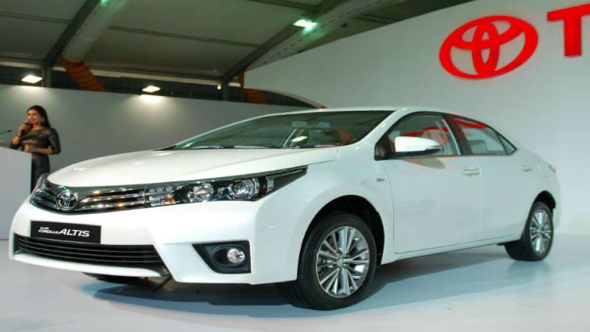 Toyota Retains Biggest Carmaker In The World Title For 2015 ...